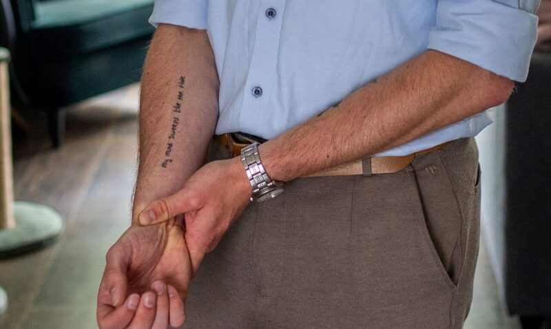 Tattoo: ‘Twee puzzelstukjes die samen één zijn’ - WIN, magazine en ...